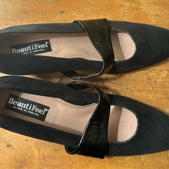 BeautiFeel | Shoes | Beautifeel Black Mary Jane Flats Elegant Suede ...